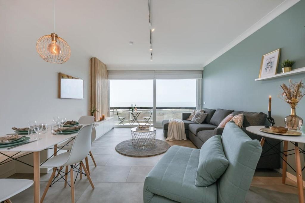 Huswell - Modern studio with seaview and parking, Blankenberge (updated ...