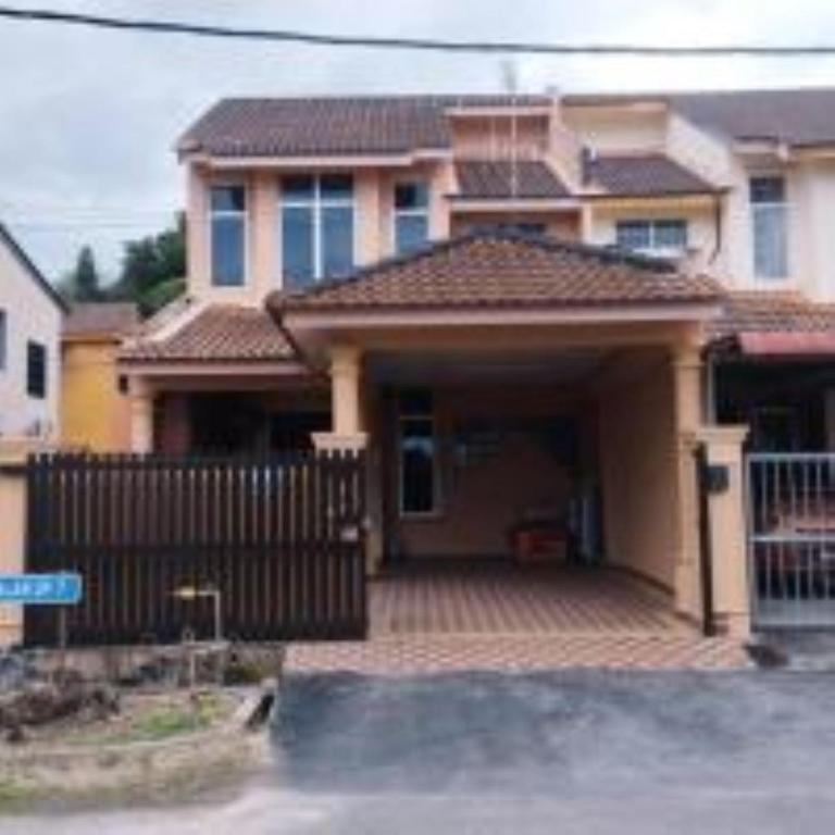 Kim Kim Homestay Melaka(11 Pax 4R2B), Melaka (updated prices 2024)