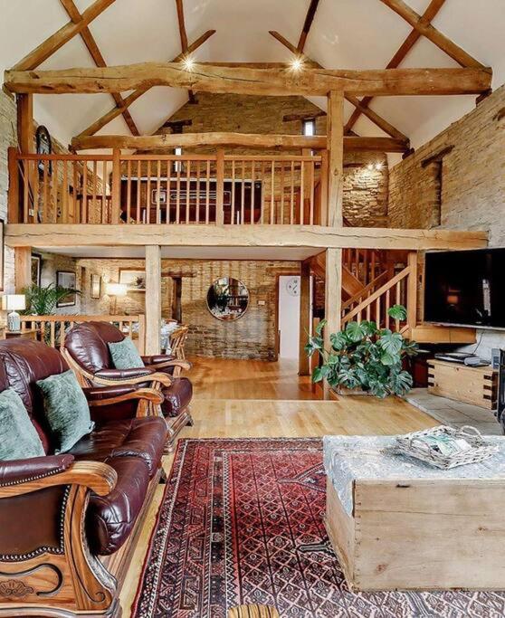 Cosy luxury Grade II listed barn in the Forest of Dean, Westbury on ...