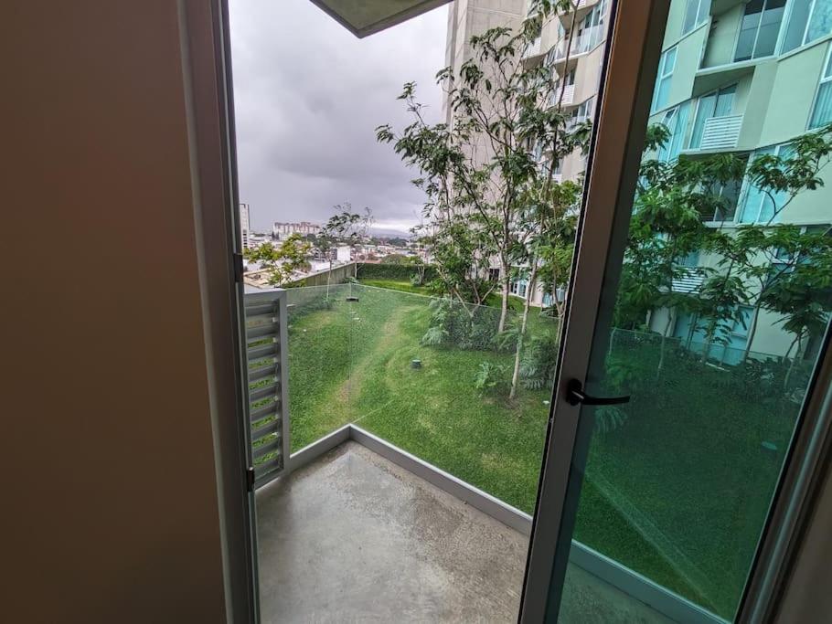 Secrt Sabana Floor 9 Forest View, San José (updated prices 2025)