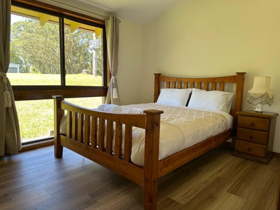 Aircabin｜KANGY ANGY｜Lovely｜4 Beds Holiday House, Tuggerah (updated ...