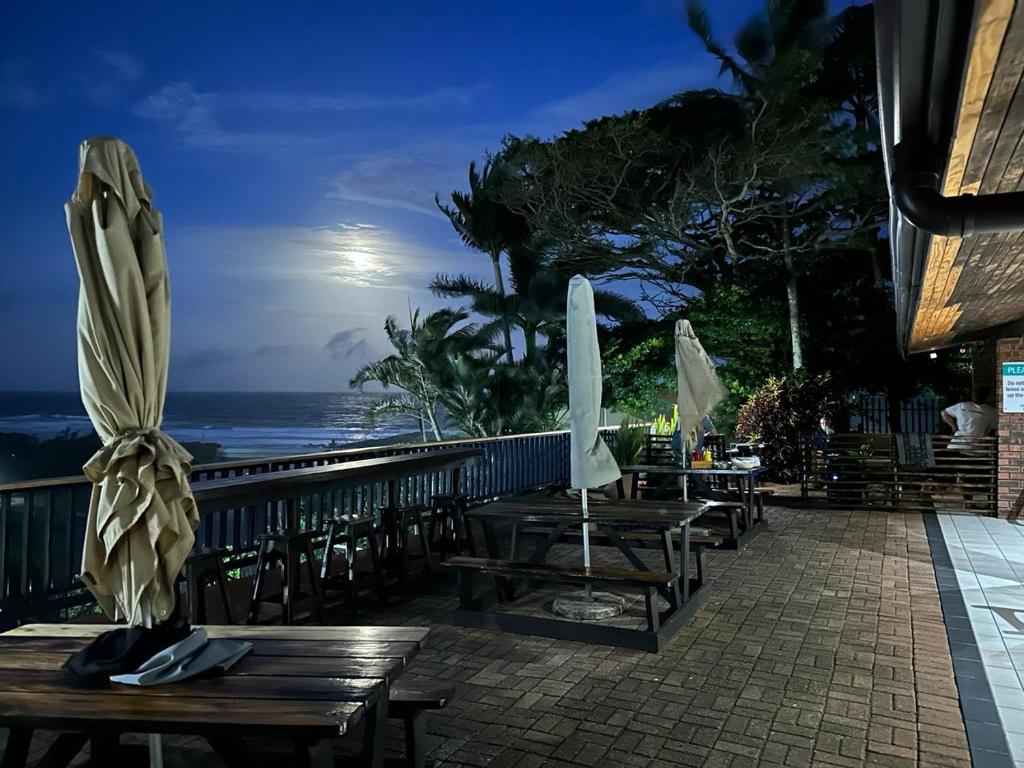 Mzimayi River Lodge, Hibberdene (updated prices 2025)