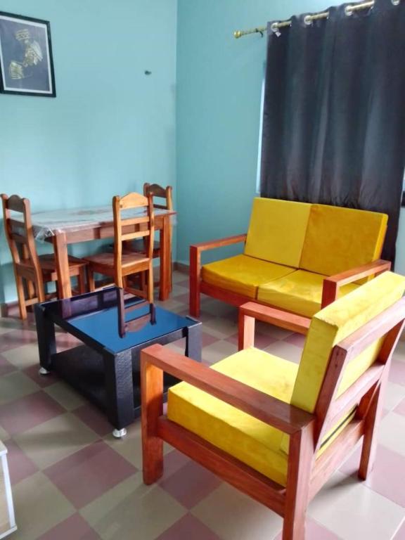 CHEZ COLOMBE, Abomey-Calavi (updated prices 2025)