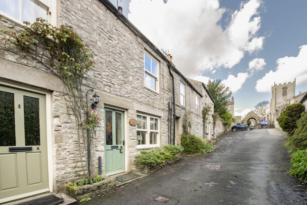 Jenny Wren Cottage, Middleham (updated prices 2025)