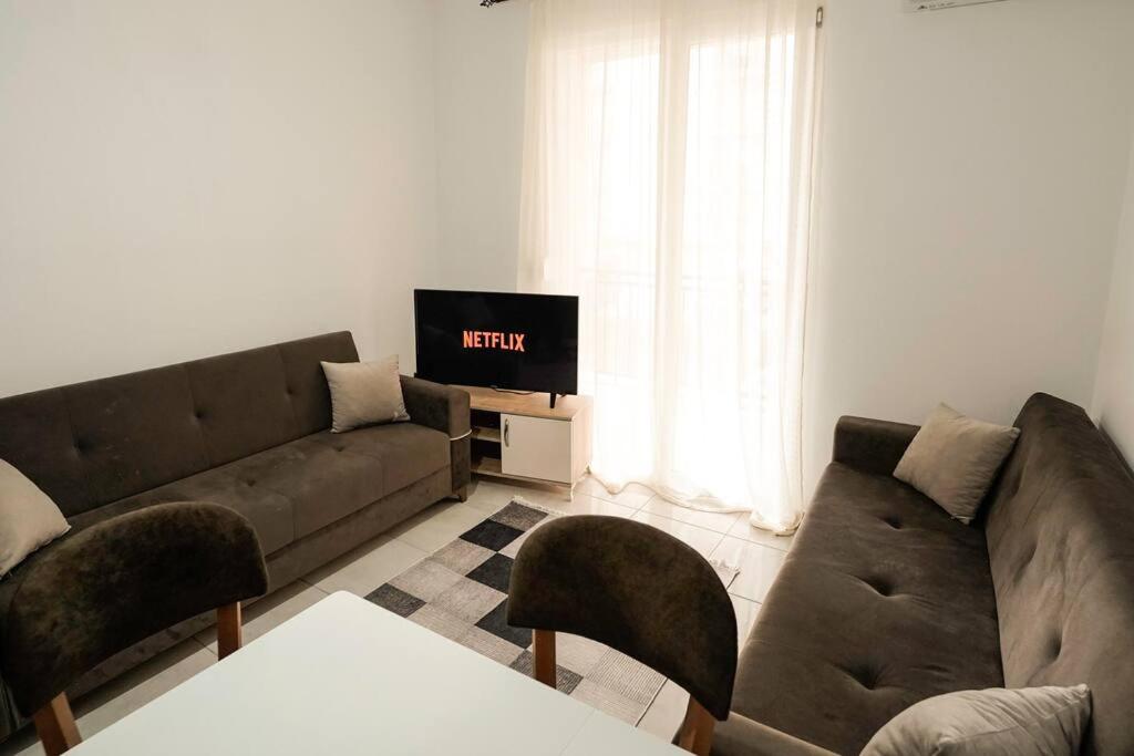 Stylish & cozy APT by the beach, Shëngjin (updated prices 2025)