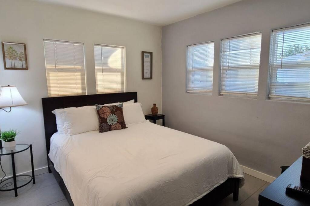 13 Pl Right - Renovated-APT-Downtown-Phoenix-Beautiful Patio, Phoenix ...