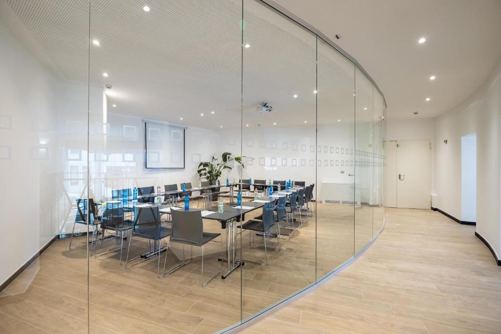 IH Hotels Milano Centrale, Milan (updated prices 2025)