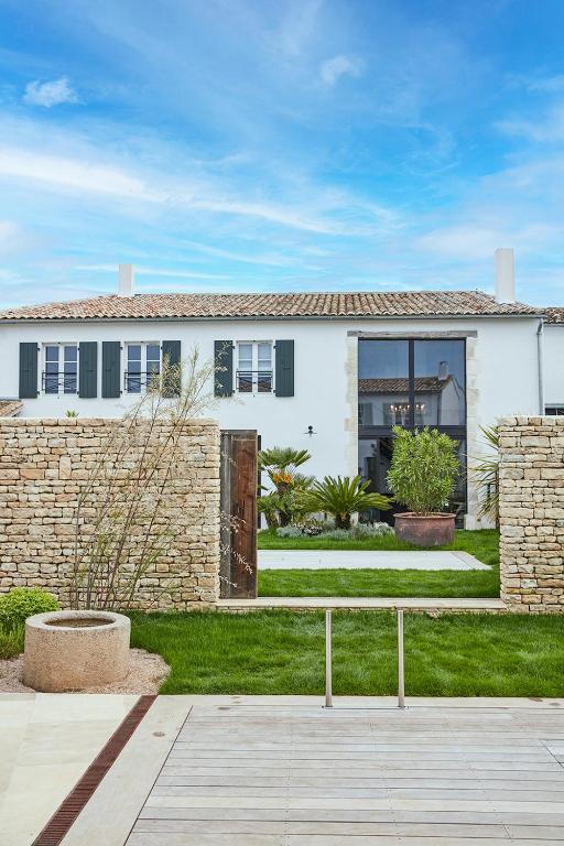 Maisons 322 - Maison La Flamboyante, Le Bois-Plage-en-Ré (updated prices 2025)