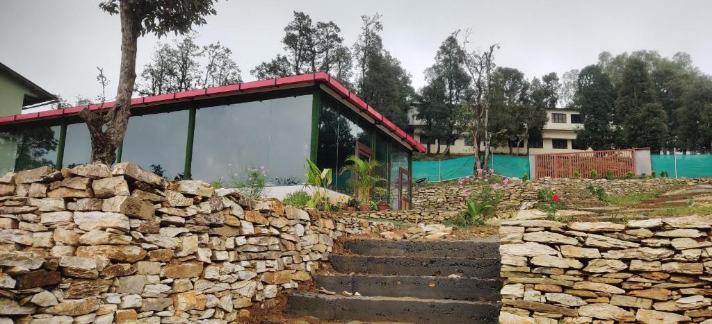 Anandi resort, Chaukori (updated prices 2025)