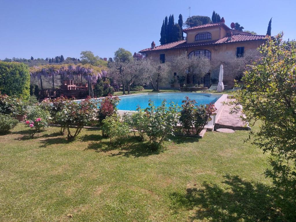 VILLA GIOTTO Florence, Pozzolatico (updated prices 2024)