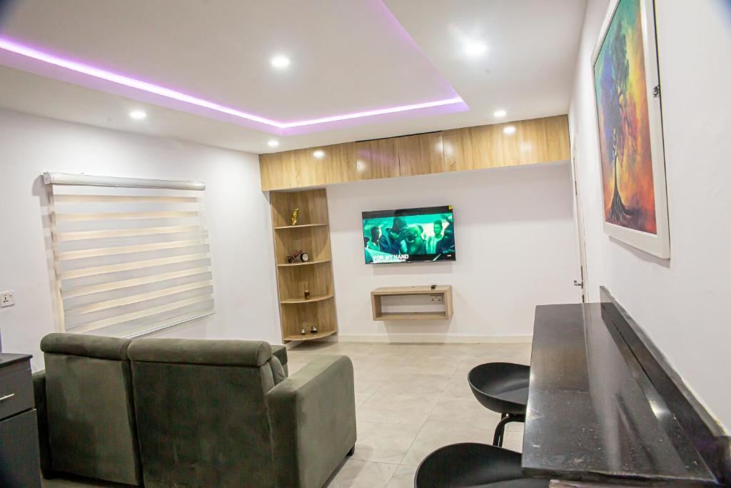 Plot 100, Lagos (updated prices 2024)