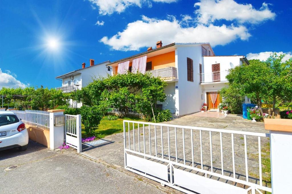 Ferienwohnung für 6 Personen ca 120 qm in Fažana-Surida, Istrien ...