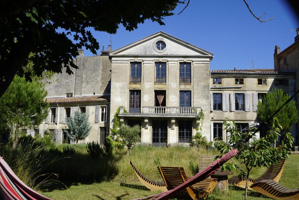 Boho Village Chateau in medieval bastide, Chalabre (updated prices 2024)