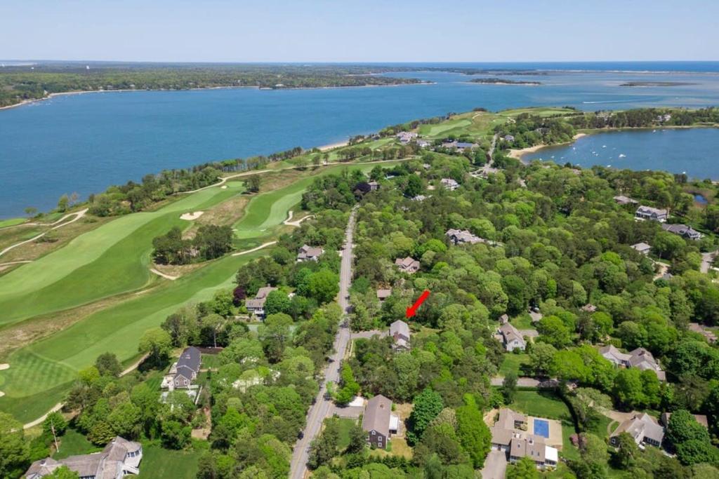 Exclusive Neighborhood 1 2 mi from Jackknife Beach, Chatham (updated ...