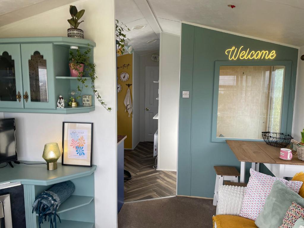 Escape to the Mountain, Halkyn (updated prices 2025)