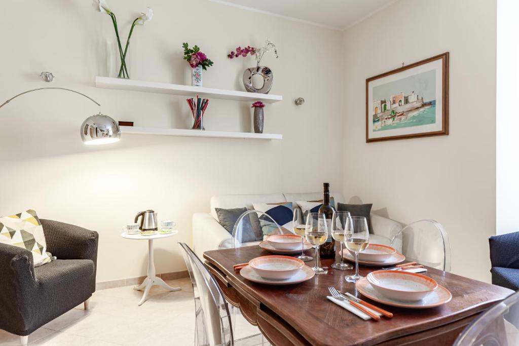 Hostly-Volturno Suite Apartment-Center of Rome, Rome (updated prices 2025)