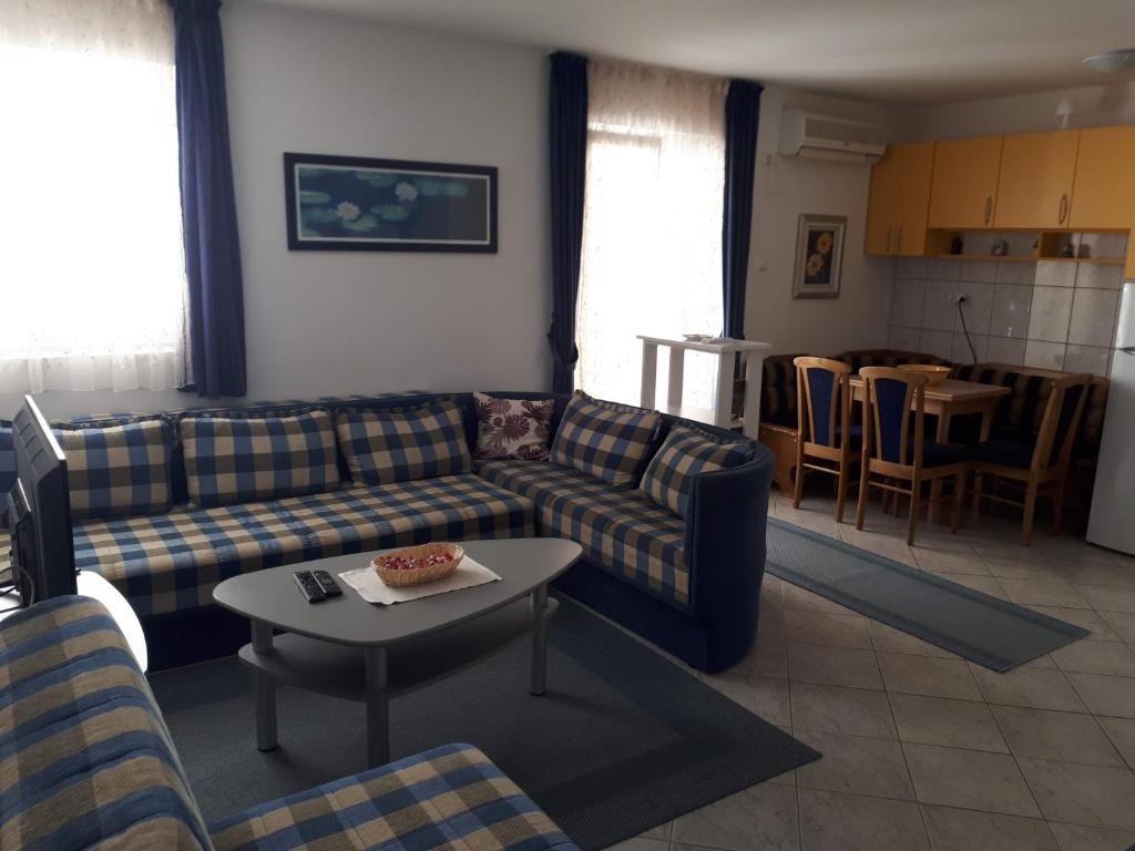 Blue Studio, Budva (precios actualizados 2025)