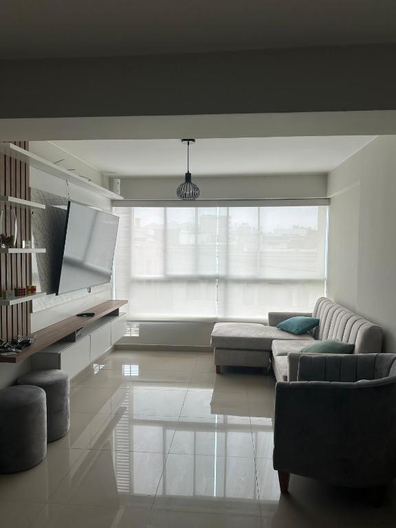 Apartamento 3 habitaciones, Santa Beatriz - Perú, Lima (updated prices ...
