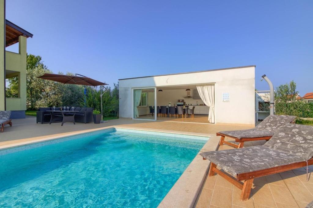 Ferienhaus für 12 Personen in Fažana-Surida, Istrien Istrische Riviera ...