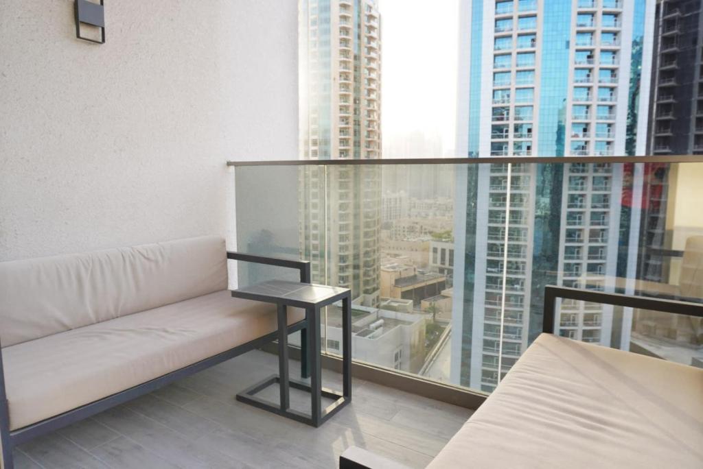 Deluxe MAG 318 2-BR in the Heart of Business Bay, Dubai (preços ...