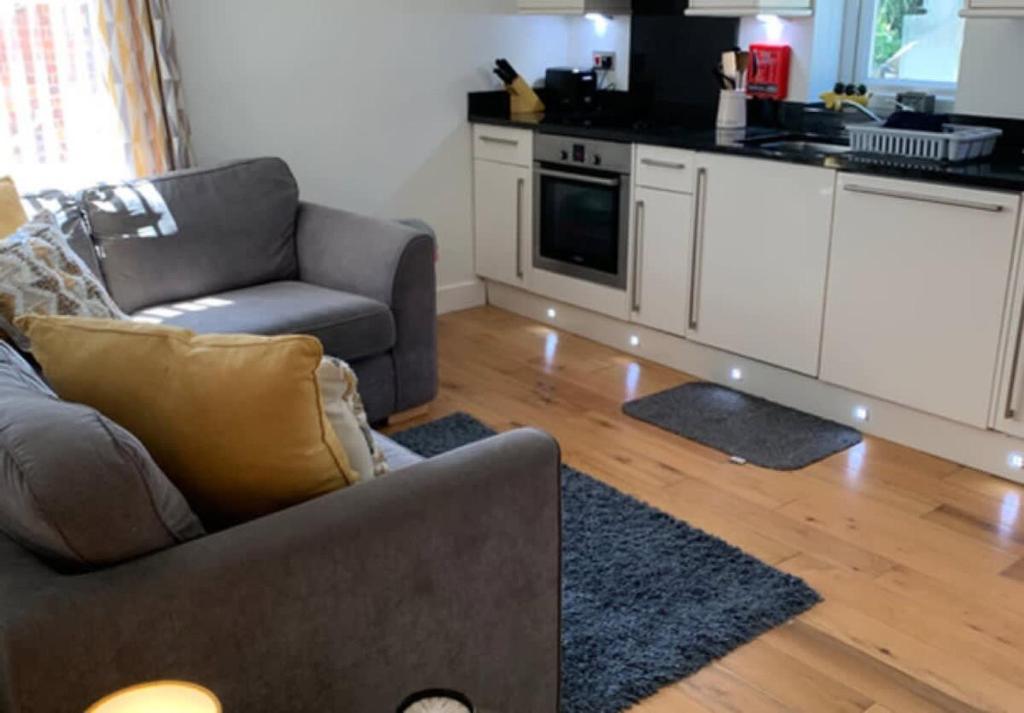 Apartment 4, 11 The Beach, Filey (updated prices 2025)