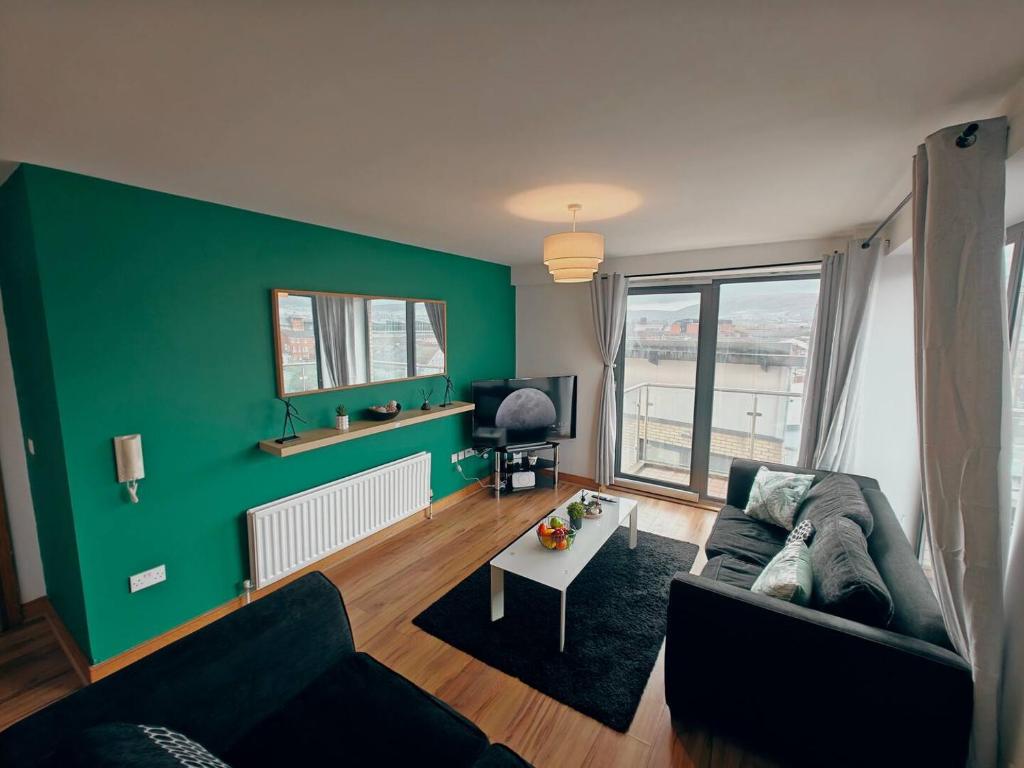 2br Mountain View City Centre, Belfast (updated prices 2026)