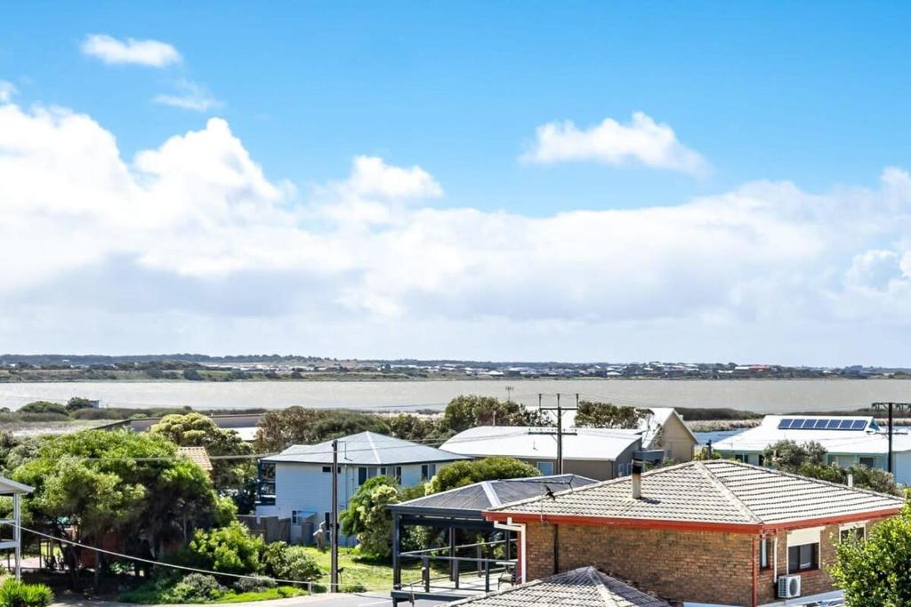 20 Sir George Ritchie Ave Goolwa South - No Linen Included, Goolwa ...