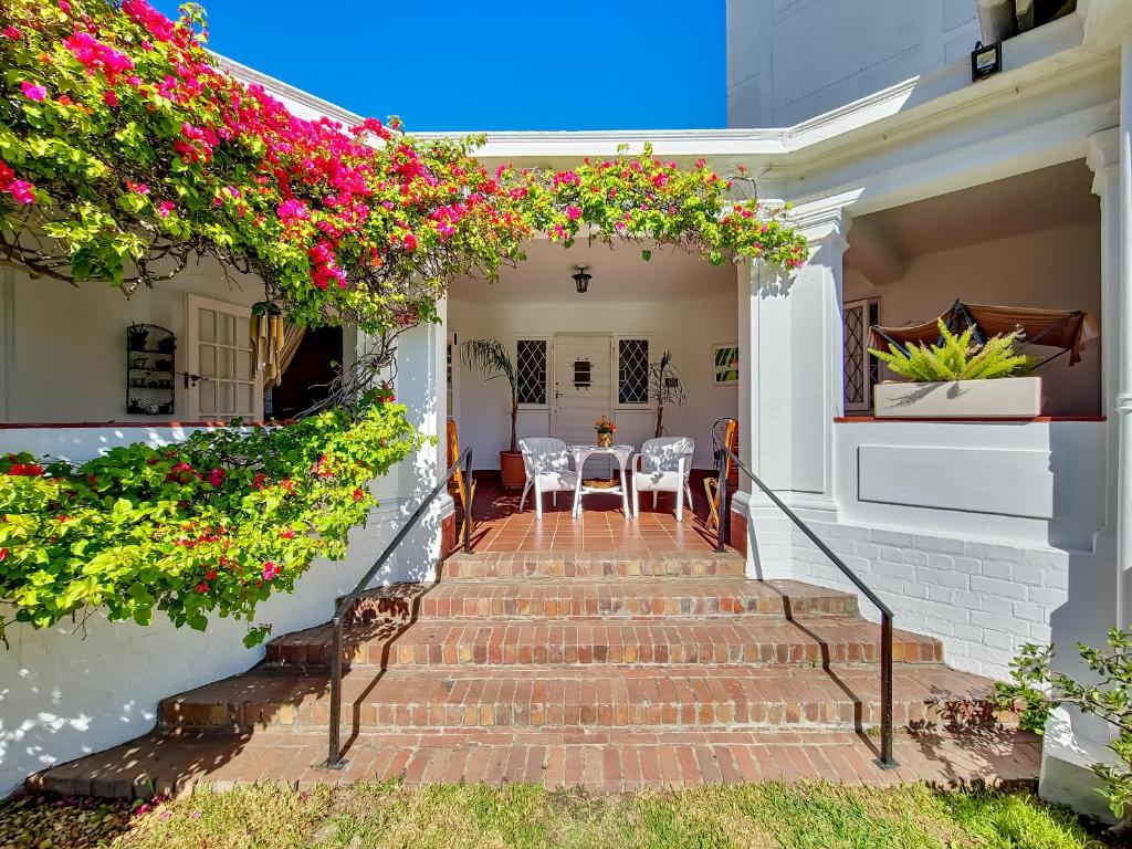 Charming Family Home, Cape Town (updated prices 2025)