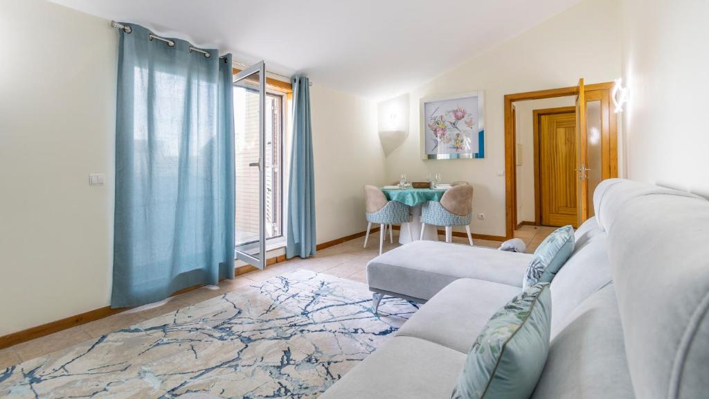 São Felix Seaview Retreat by LovelyStay, São Félix da Marinha (nove ...