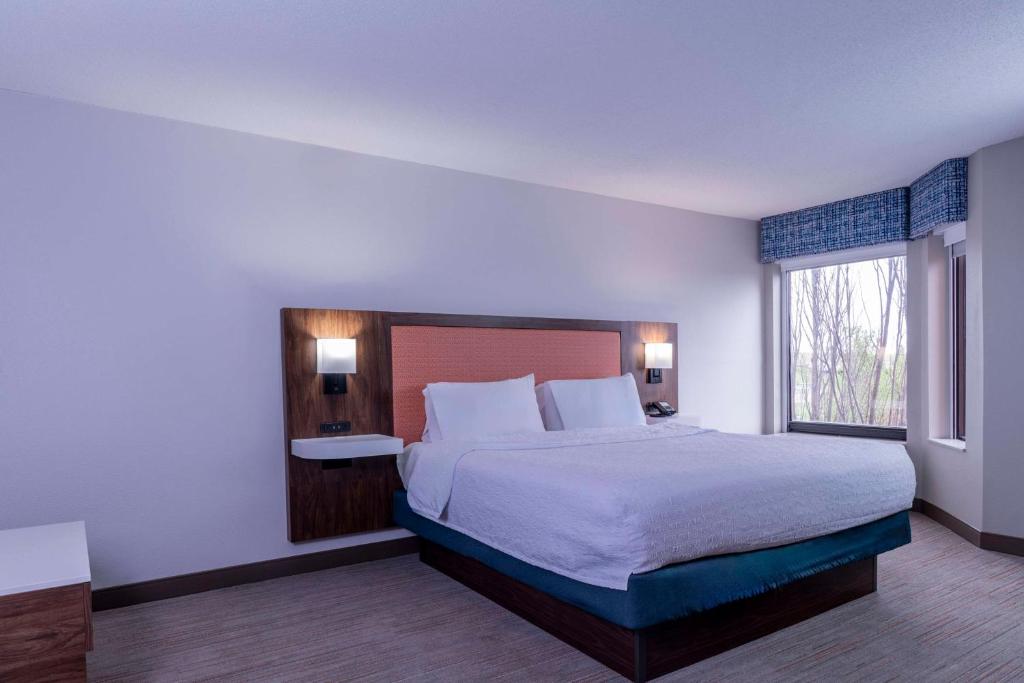 Hampton Inn & Suites St. Louis-Chesterfield, Chesterfield (updated ...