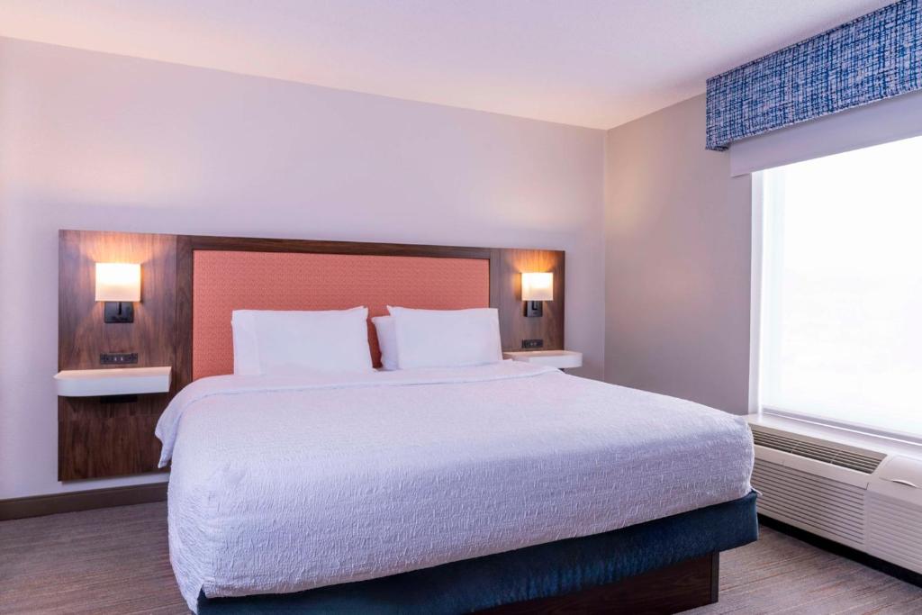 Hampton Inn & Suites St. Louis-Chesterfield, Chesterfield (updated ...