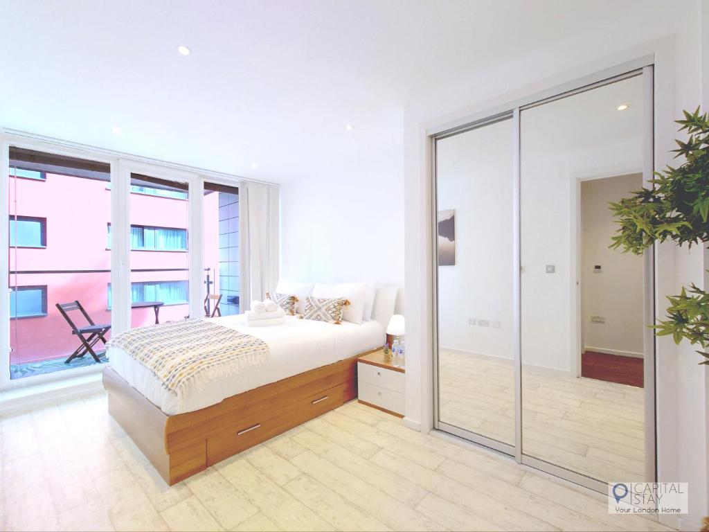 Deluxe One Bed Apartment by London ExCeL & O2, London (updated prices 2026)