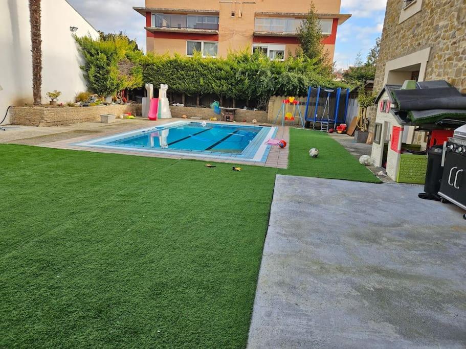 Descanso urbano Pamplona, Mutilva Alta (updated prices 2025)