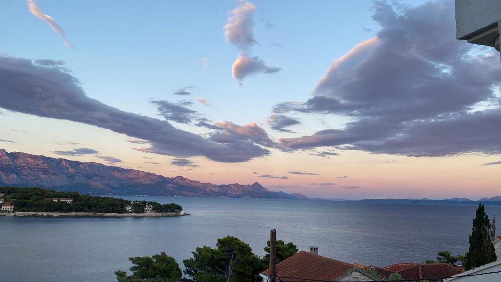 View Forever / Brac, Selca, Selca (updated prices 2024)