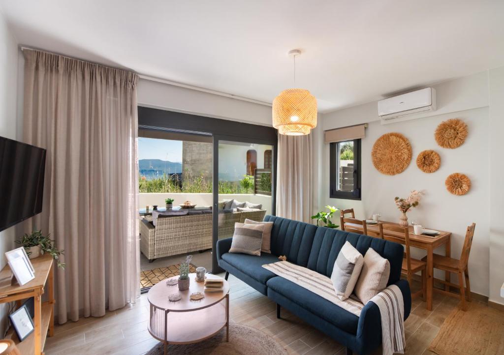 Blue Horizon Seaside Suite, Nikiana (updated prices 2025)