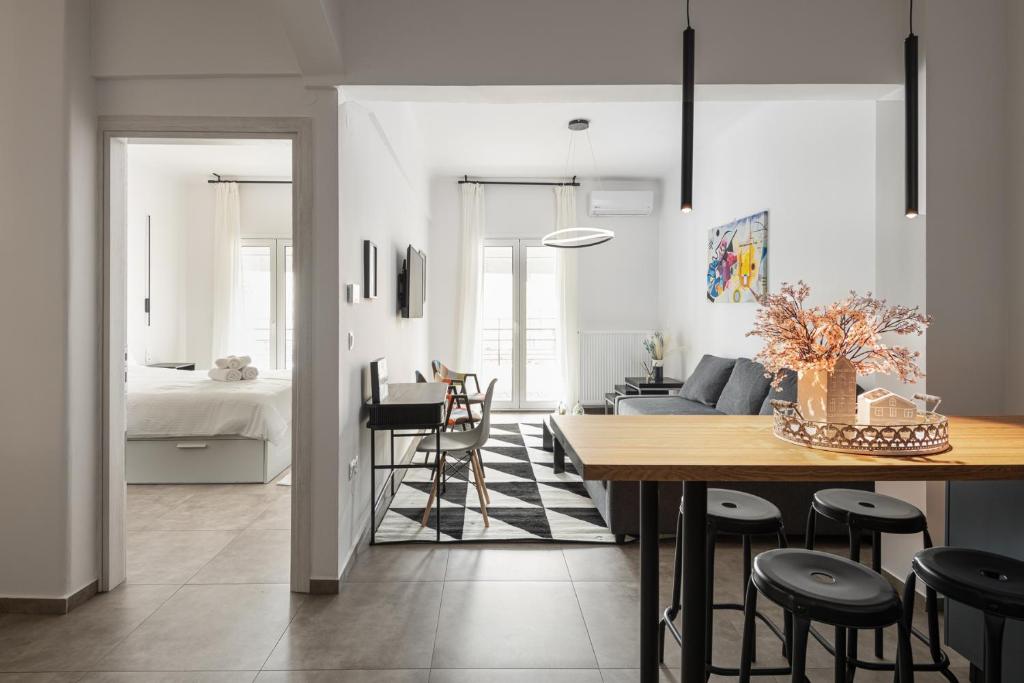Olympou Thessaloniki Comfy City Center Apartment, Thessaloniki (updated ...