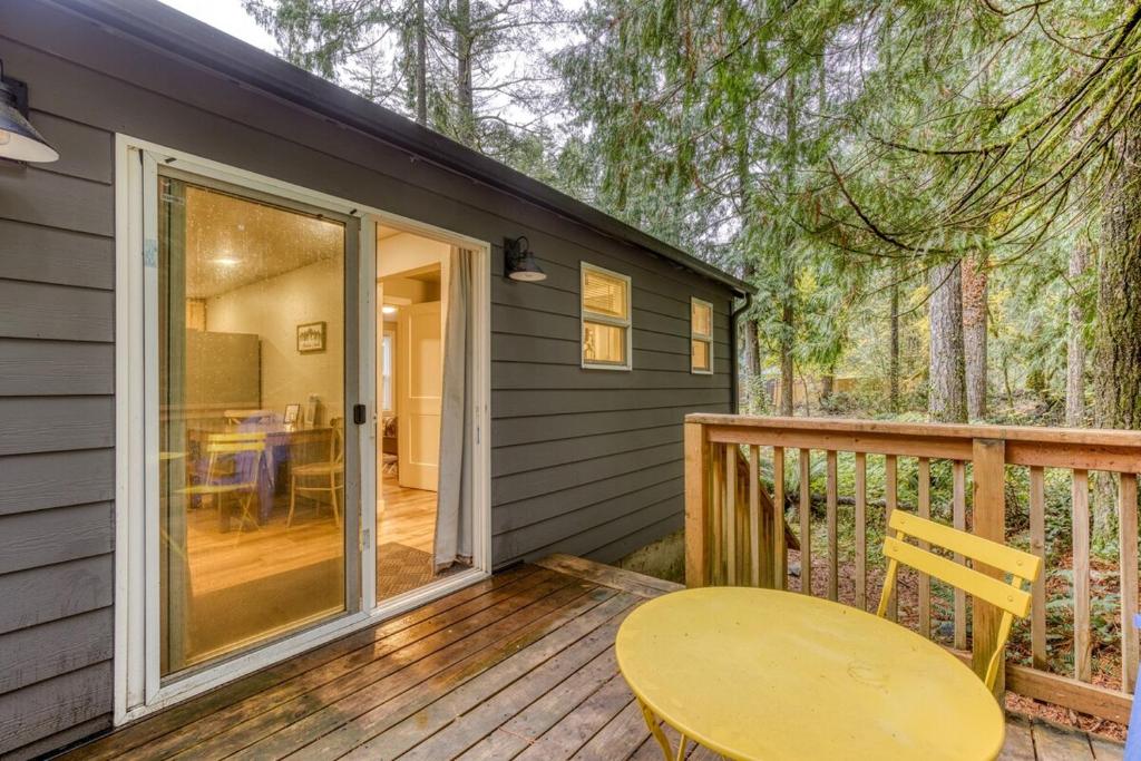Mt Air Unit 4 · At the base of Mt Hood, family suite 4, Mount Hood ...