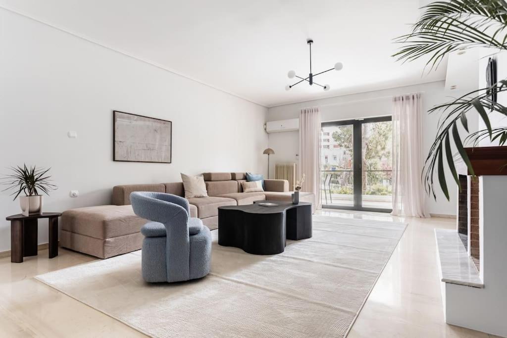 Chic & Luminous 3BR Apartment in Kifisia by UPSTREET, Athens (updated ...