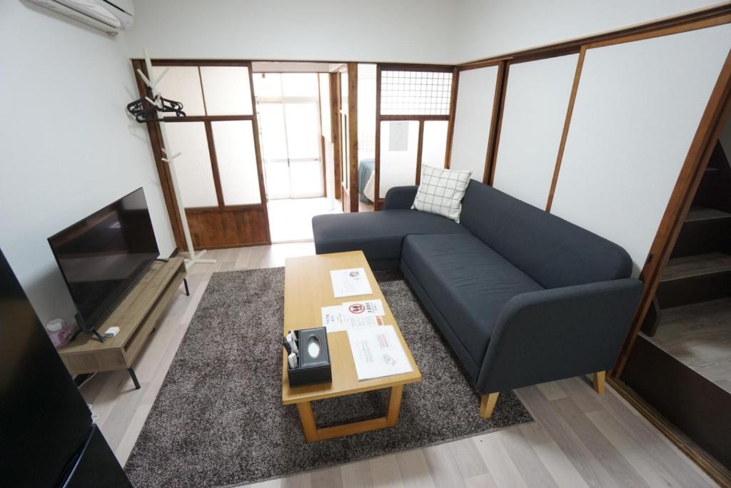 Family Home Shinsekai House, Osaka (updated prices 2025)