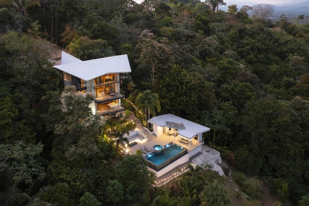 Zen Jungle Oasis ~ Infinity Pool, Кепос (актуальные цены 2025 года)