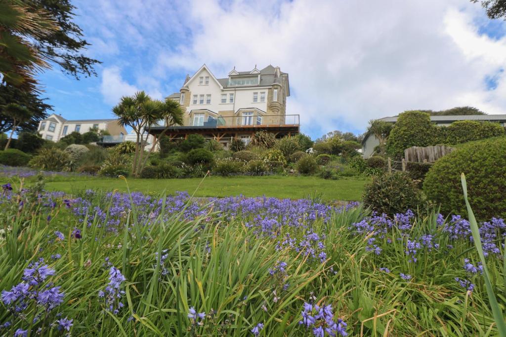 The Tower, 5 Corisande Manor, Newquay (updated prices 2026)