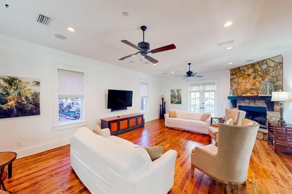 The Estate at Grande Pointe, Inlet Beach (updated prices 2026)