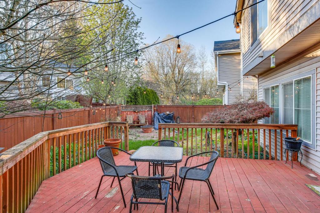 Holiday home Kent Vacation Rental with Private Yard and Fire Pit!, USA ...