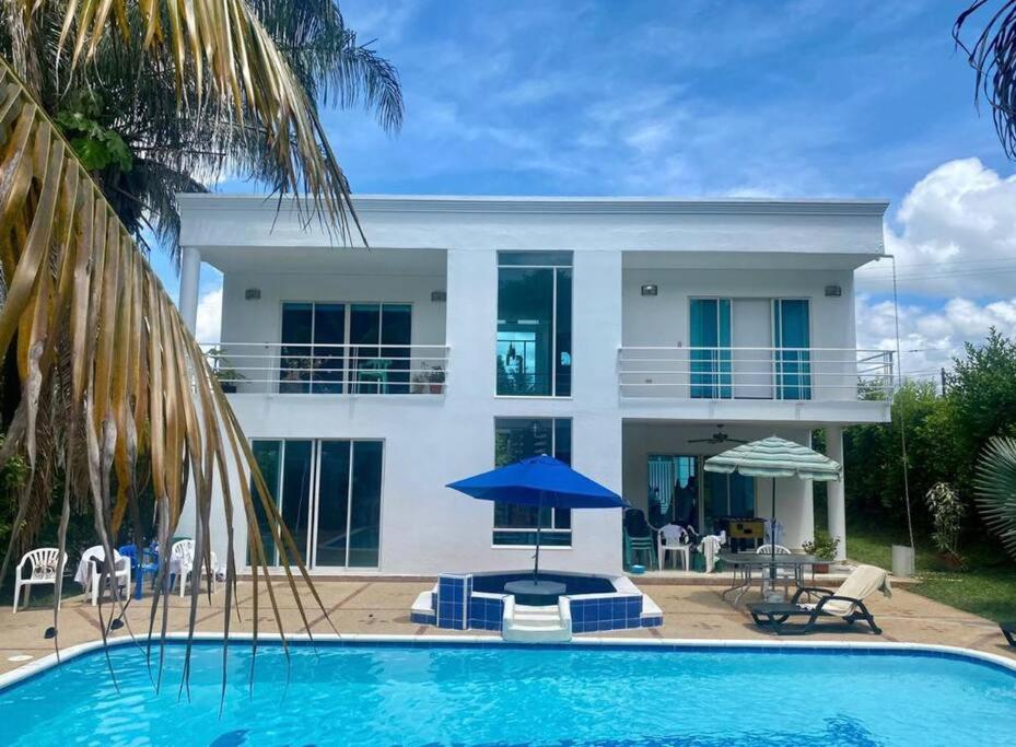 CASA QUINTA VILLA EN MELGAR, Melgar (updated prices 2026)