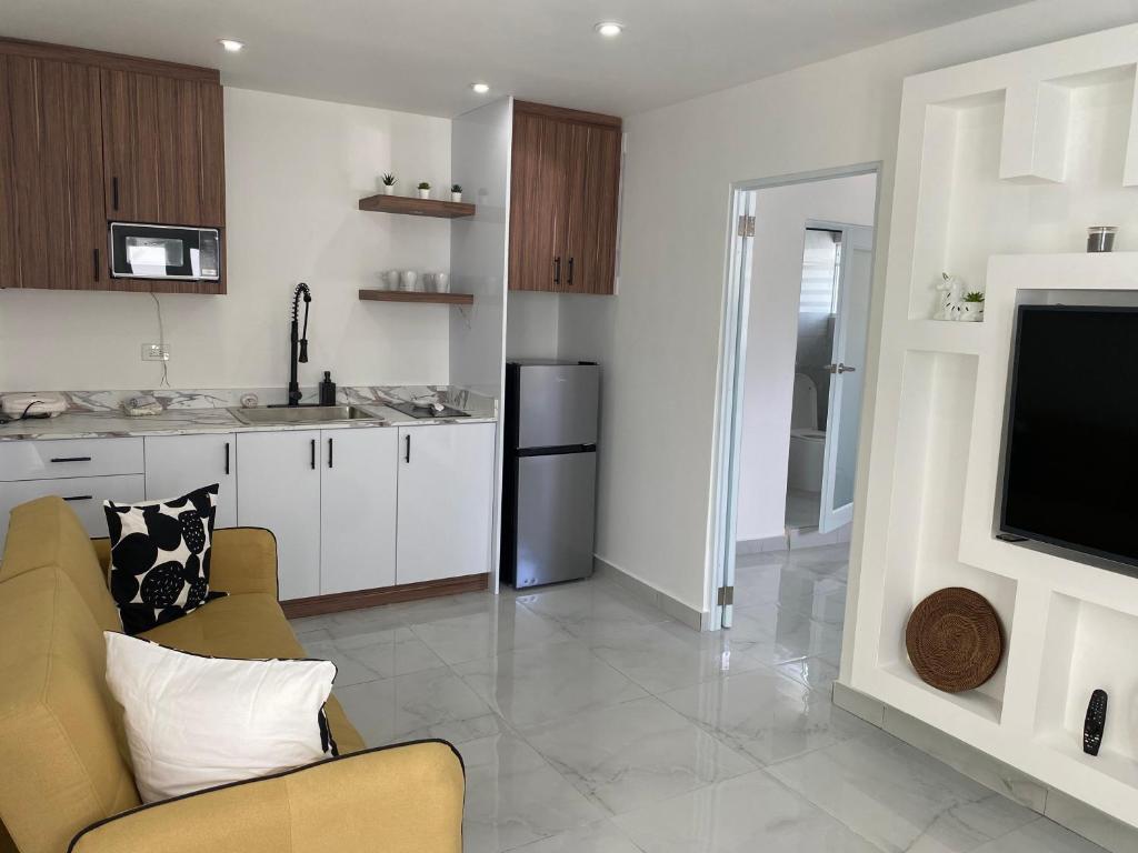 Stylish 1-Bdr Apt with Pool View and Private Balcony at Villa Iris ...