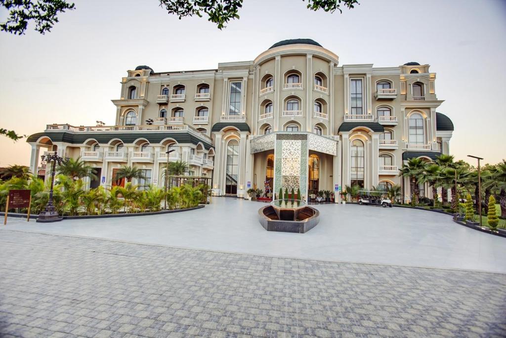 Sarovar Portico Saharanpur, Sahāranpur (updated prices 2026)