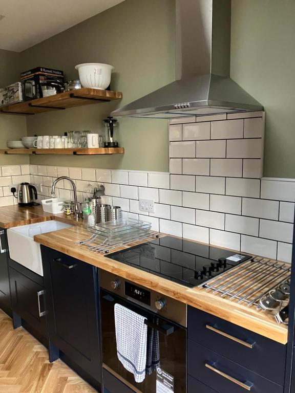 Lavender, Isfield (updated prices 2025)