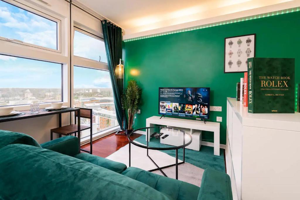 Luxury Rolex Retreat, Birmingham (updated prices 2026)