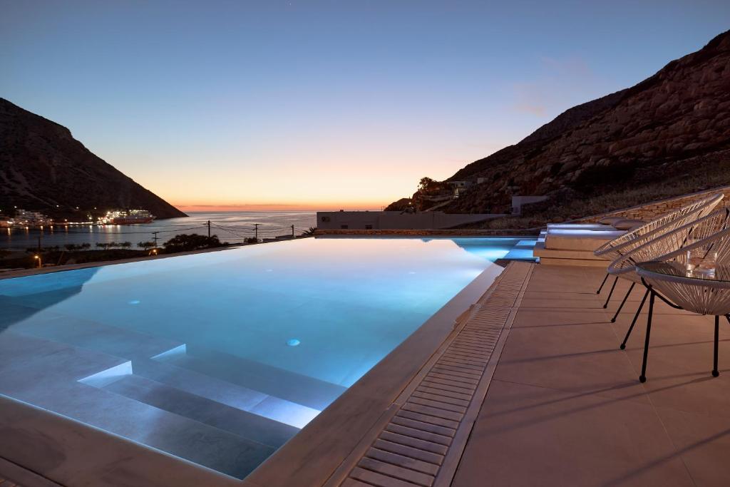 Arcos Suites Sifnos, Kamarai – Updated 2024 Prices