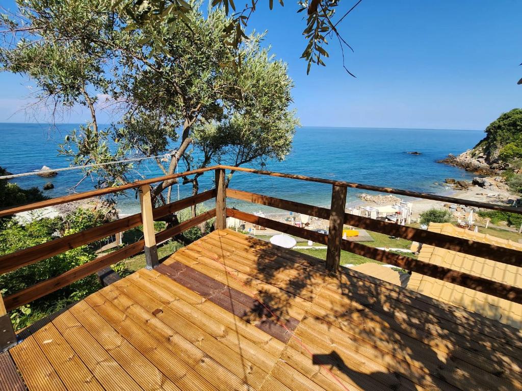 La Baia Guest House, Karítsa (updated prices 2025)